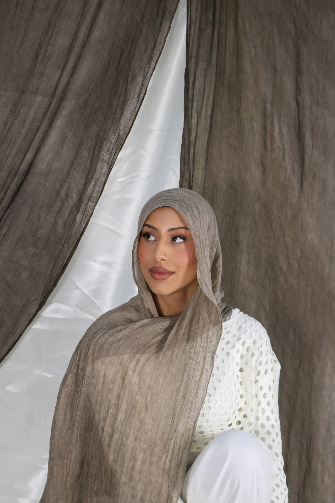 Lightweight Hijabs and Accessories | DAUS The Label